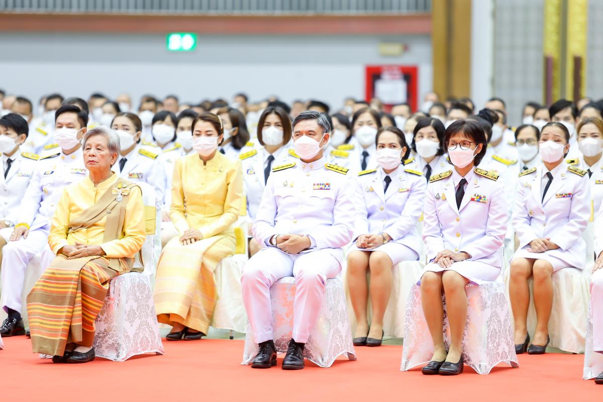 ข่าวสาร : พิธีถวายสัตย์ปฏิญาณเพื่อเป็นข้าราชการที่ดีและพลังของแผ่นดิน ...