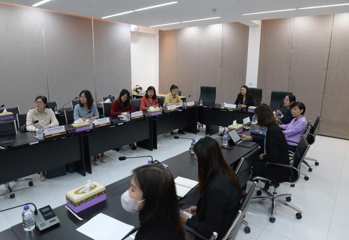ข่าวสาร : ให้การต้อนรับคณะจาก Nursing School, Jiangsu Vocational College of Medicine (JSMC ...