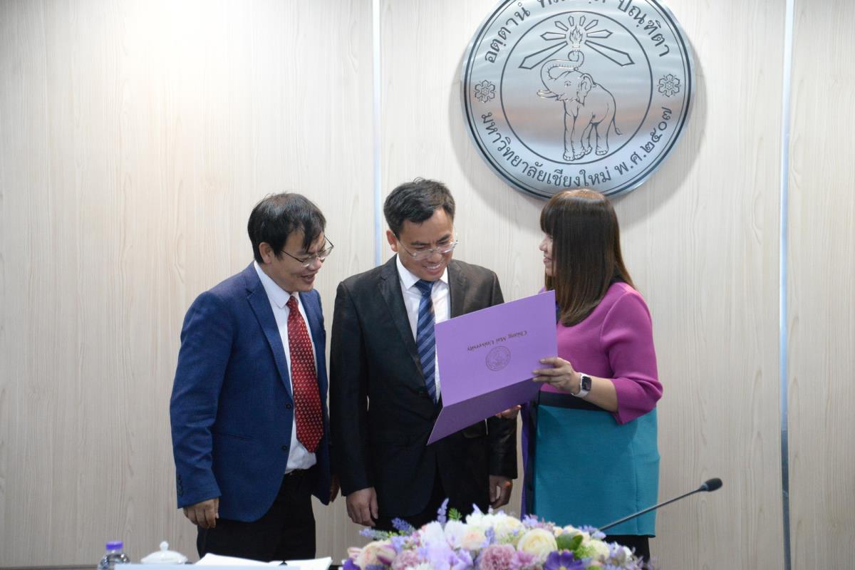 ข่าวสาร : ให้การต้อนรับคณะจาก Hezhou University ประเทศสาธารณรัฐประชาชน ...