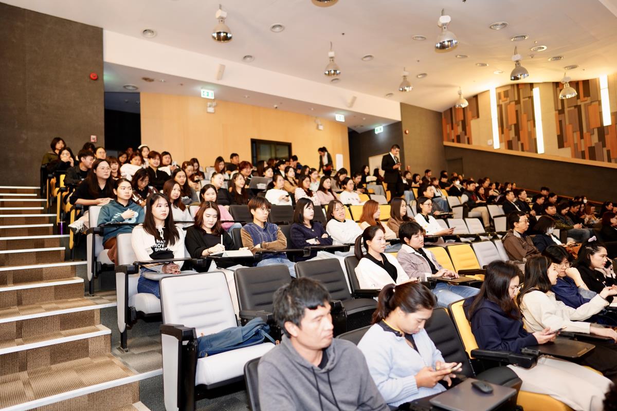 ข่าวสาร : “CMU SDG Forum 2025” ตอกย้ำความเป็นผู้นำด้านการพัฒนาที่ ...